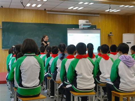 江阴教育网 － 青阳实小：民族之声润心灵 骨干引领启心智