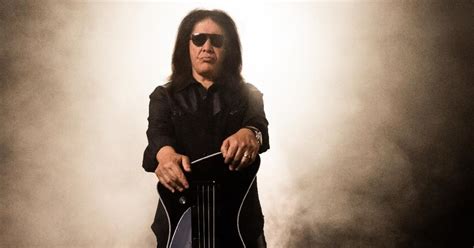 Rádio Cidade Notícias Gene Simmons Baixista E Vocalista Do Kiss