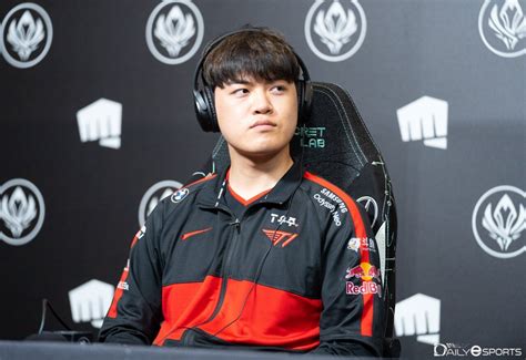 켄지 기자 트윗 구마유시 케리아 미디어 데이 사진 모음 롤 리그 오브 레전드 에펨코리아