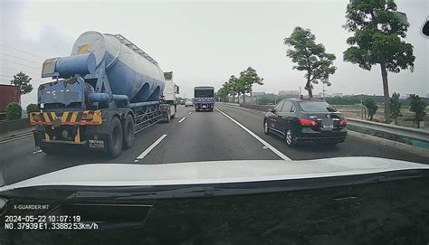 高雄監理所公務車不當使用蜂鳴器行走路肩 區監理所回應了 很角色傳媒 Tough Guy Media