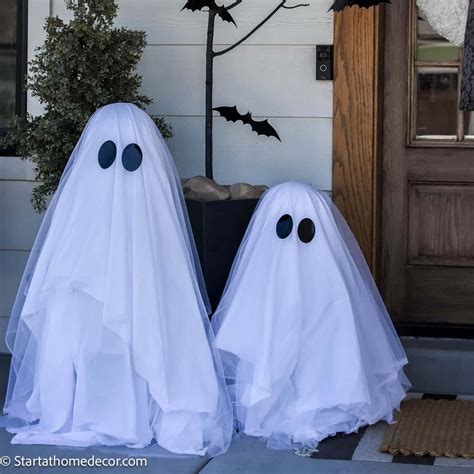 5 Easy Steps To Make A Diy Sheet Ghost Decoration Start At Home Decor