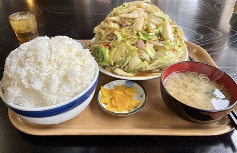 【オモウマい店】インパクト絶大の爆盛り野菜炒め定食！喜味屋食堂（新潟県長岡市）のメニューや口コミ！ ぐるため！