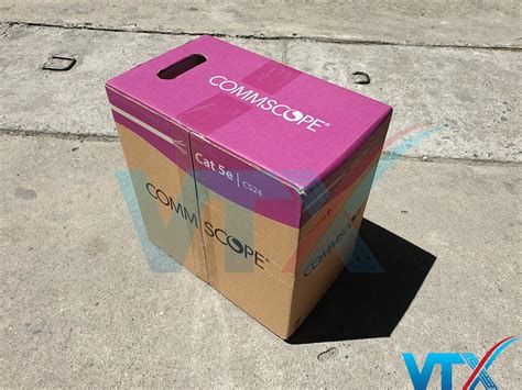Cáp mạng Commscope Cat e UTP PN VTXVN