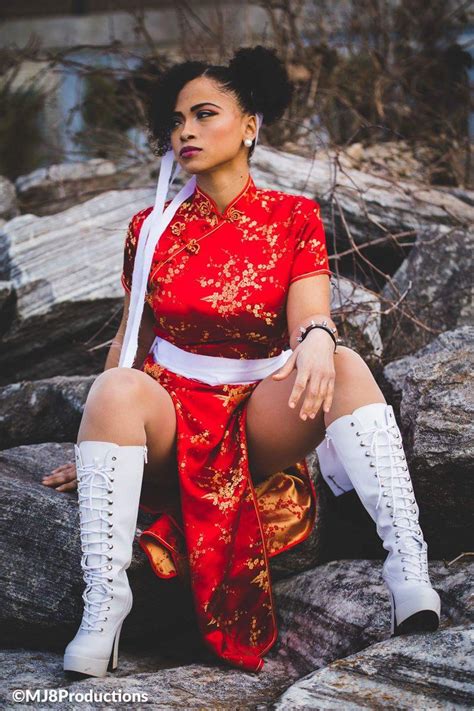Black Cosplay Chun Li Cosplay Chun Li Geek Stuff