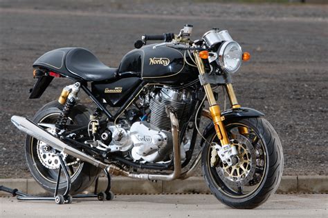 2010 Norton Commando 961 Se Wallpaper