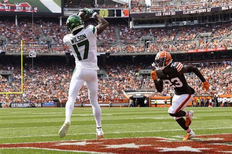New York Jets Midseason Awards Garrett Wilson And Patriots Preview