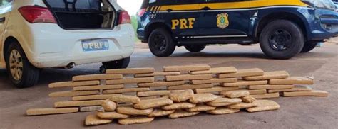 Prf Apreende 45 Kg De Maconha E Skunk Em Água Clara Hojemais De Três