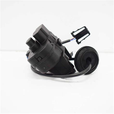 Volkswagen Tiguan 5N Fuel Door Actuator 5N0810773F NEW GENUINE + | eBay