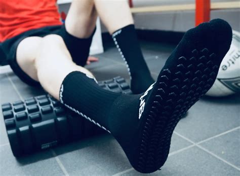 Grippy Sports Football Grip Socks Review Gymfluencers