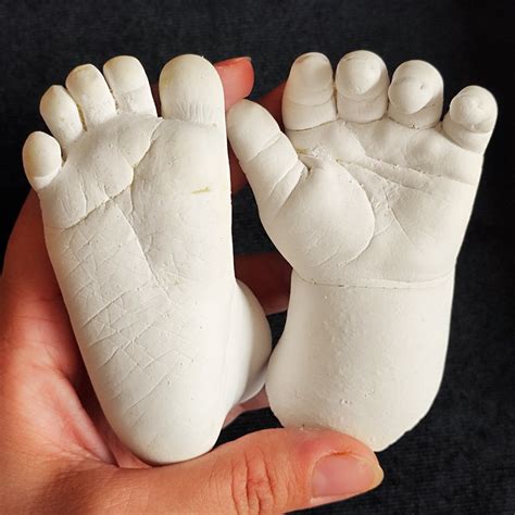 قیمت و خرید مجموعه قالب گیری نی نی تندیس مدل دست و پای نوزاد رنگ پوست