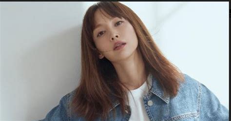 이나영 근황 공개 탑텐의 새로운 데님 컬렉션 룩북 통해