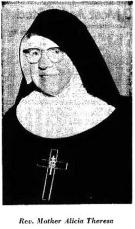 Pin By Ursula Macnamara On 2 Vintage Nuns And Sisters Mona Lisa