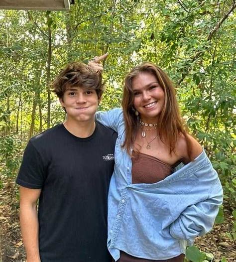 Discovering Lexi Hidalgo Biography Age Height Figure And Net Worth