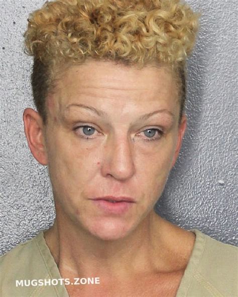 Gray Crystal Renee 09 19 2022 Broward County Mugshots Zone