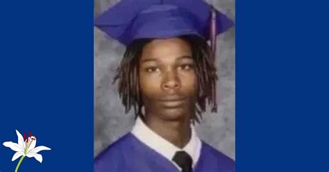 Dearreis “dd” Smith Age 18