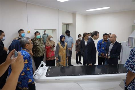 Kunjungan Delegasi Iaea Dalam Rangka Persiapan Layanan Radioterapi Dan
