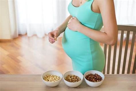 Brownish Tissue Discharge During Pregnancy You Getting Pregnant