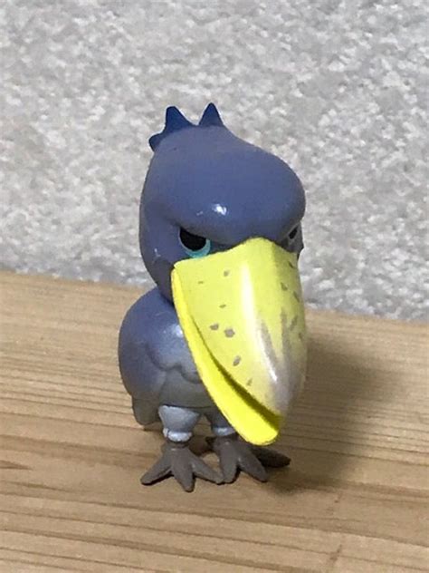 動じない鳥、ハシビロコウ。 オタ主婦で悪いかよ