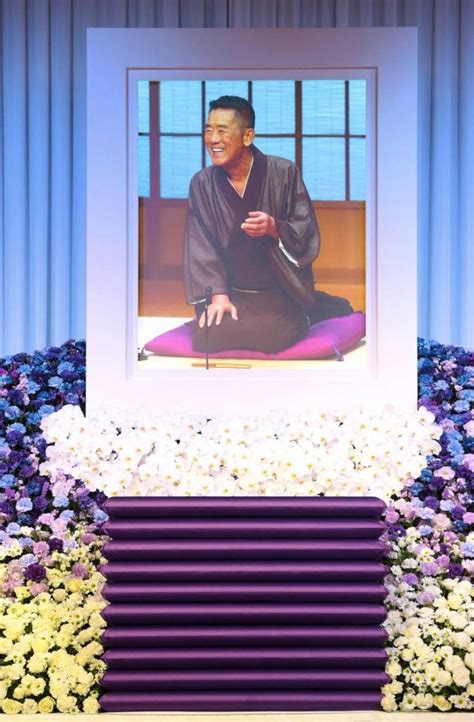 円楽さん“笑点葬”祭壇前に座布団10枚 寄席形式のお別れの会に600人芸能デイリースポーツ Online
