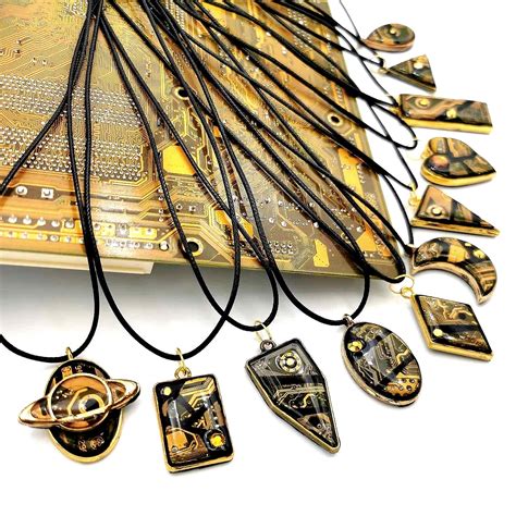 Exhibition And Workshop Hena Echo Les Baux De Provence