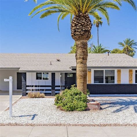 Kerry Laughlin Rea Kerrysellshomesinaz • Instagram Photos And Videos