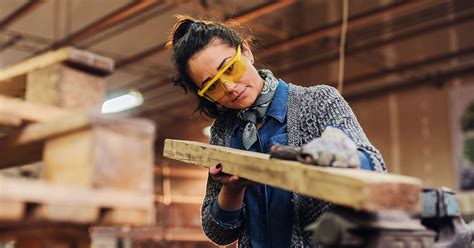 Discover The Differences Engineered Wood Vs Particle Board