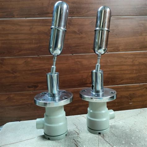 Side Mounted Level Switch For Liquid Nc Contact Float Type At ₹ 3000