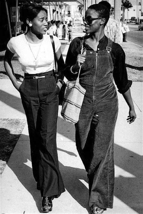 Moda de los años 70 ropa mujeres CaféV