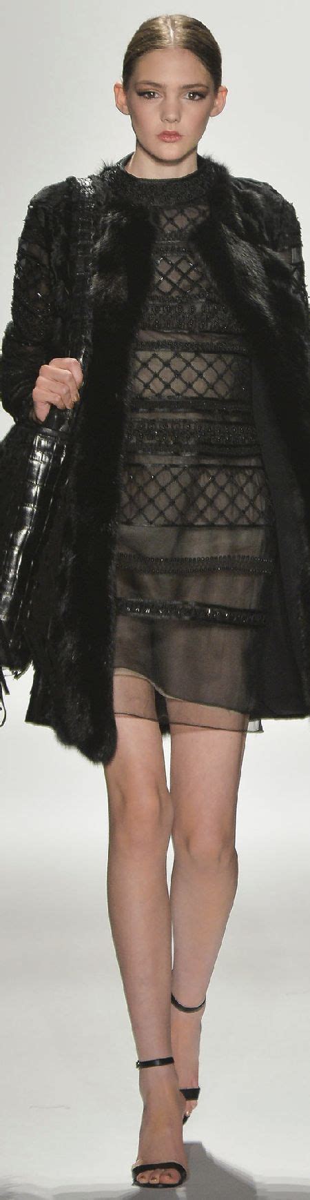 Fall 2015 Ready To Wear Dennis Basso Beautiful Outfits Fashion Cold