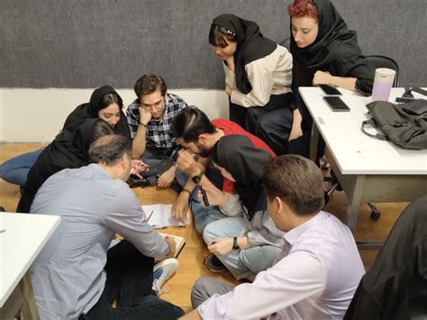 Amir Shahbazi On Linkedin کلاس طراحی هویت بصری دانشگاه هنر همیشه تدریس یکی از لذت بخش ترین قسمت