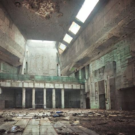 Brutalist Abandoned Liminal Space City Rstablediffusion