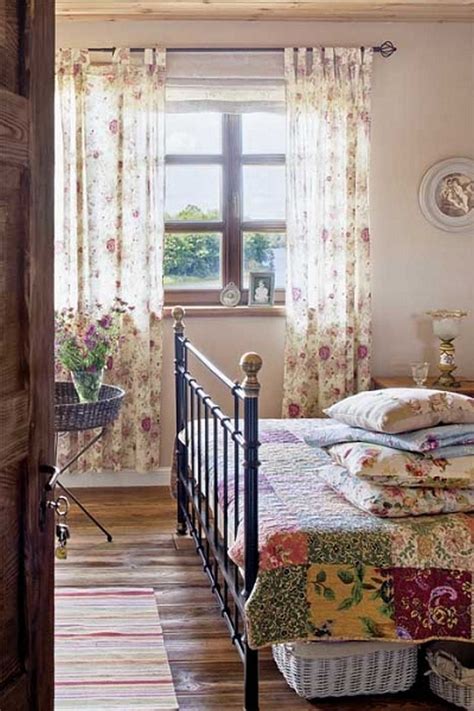 English Cottage Bedroom At Carl Cosme Blog