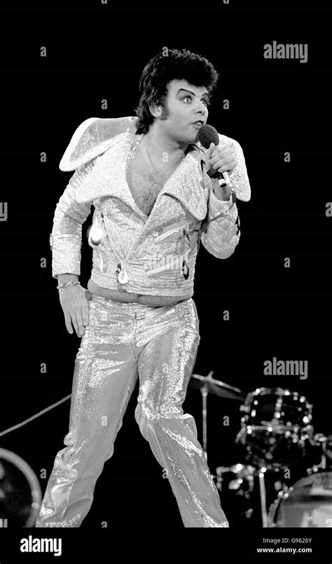 Gary Glitter 1976 Hi Res Stock Photography And Images Alamy
