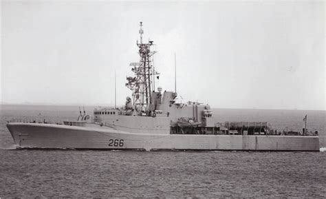 Toys And Hobbies Models And Kits Vanguard 196 Hmcs Annapolis Helicopter A