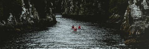 Kayak Vs Canoe Difference Water Sports And Recreation