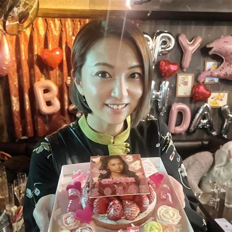 また1つ歳を重ねました🥰 これは写真載せないで文字だけのやつ？？ 写真載せていいやつ？😂 一応機能はあるみたいやから載せておこう。 この1年も