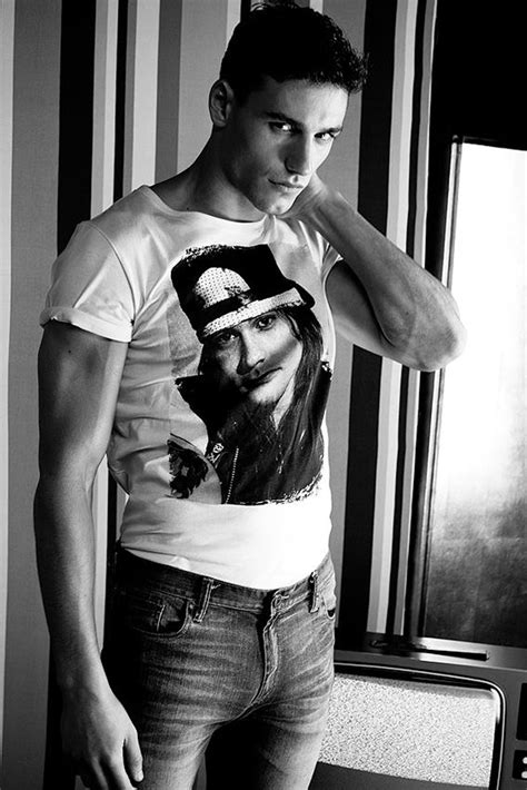 Mariano Ontanon For Ona Saez
