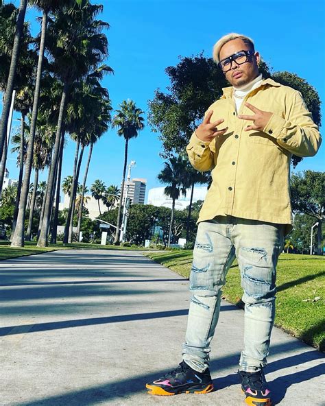 ហ្វេនៗសាទរគ្រប់គ្នាព្រោះ វណ្ណដា និង ខ្មែរមួយជីវិត អាចសហការជាមួយគ្នាម្តងទៀត Khmer Breaking News