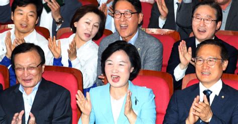 142 민주 압승 한국 참패 예측 유례없이 일방적인 선거 왜