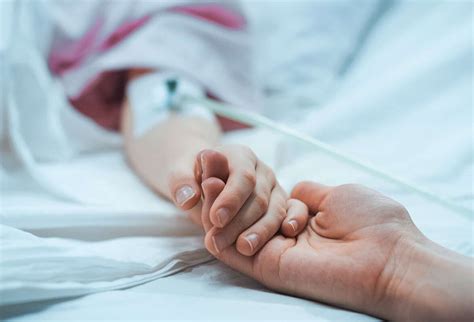 בגלל סיבוכי שפעת בת 5 במצב קשה