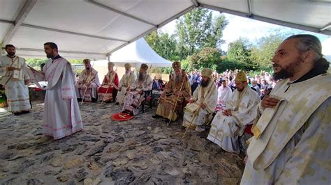 Света Литургија на празникот на св Новомаченици Јасеновачки