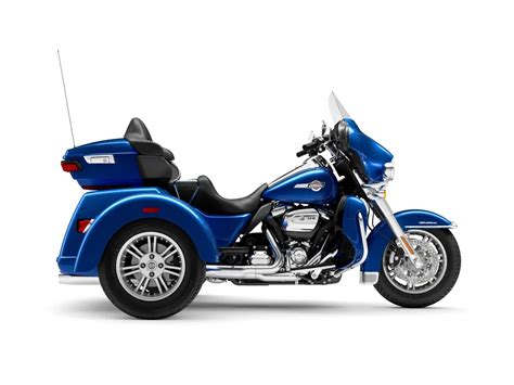 Harley Davidson Tri Glide Ultra Blue Burst For Sale In Windsor