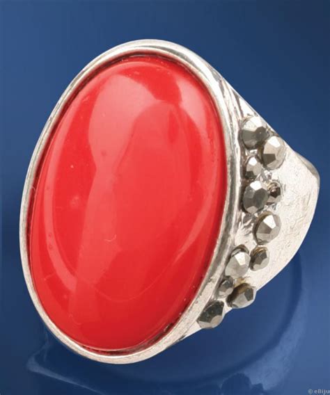 Inel Piatra Rosie Cu Metal Argintiu Marime 16 Mm