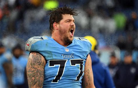 Taylor Lewan Former Titans Lineman Suing James Andrews Over Surgery