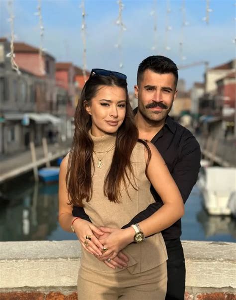 Čestitamo Kenan Tahirović Je Verio Izabranicu Evo Kako Izgleda Lepotica Koja Je Osvojila