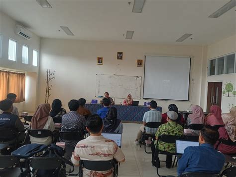 Rapat Persiapan Gelar Karya Proyek Kepemimpinan Mahasiswa Ppg Prajabatan