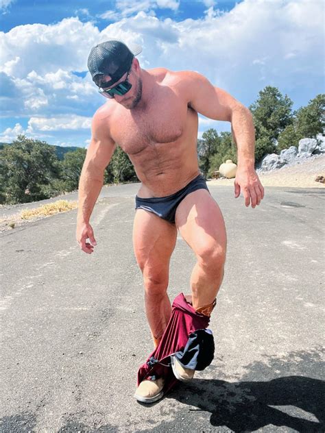 Trace Trainer On Twitter New Post On My Justforfans