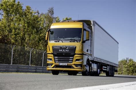 Остават в сила ограниченията за движението на камиони в няколко области у нас