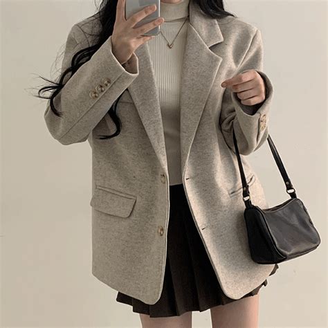 하투바 투버튼 오버핏 울 코트 자켓 2color 겨울신상하프코트모던코디겨울아우터하객룩 에이블리