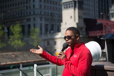 Chicago Architecture Center Cruise On Chicagos First Lady Travel Buddies